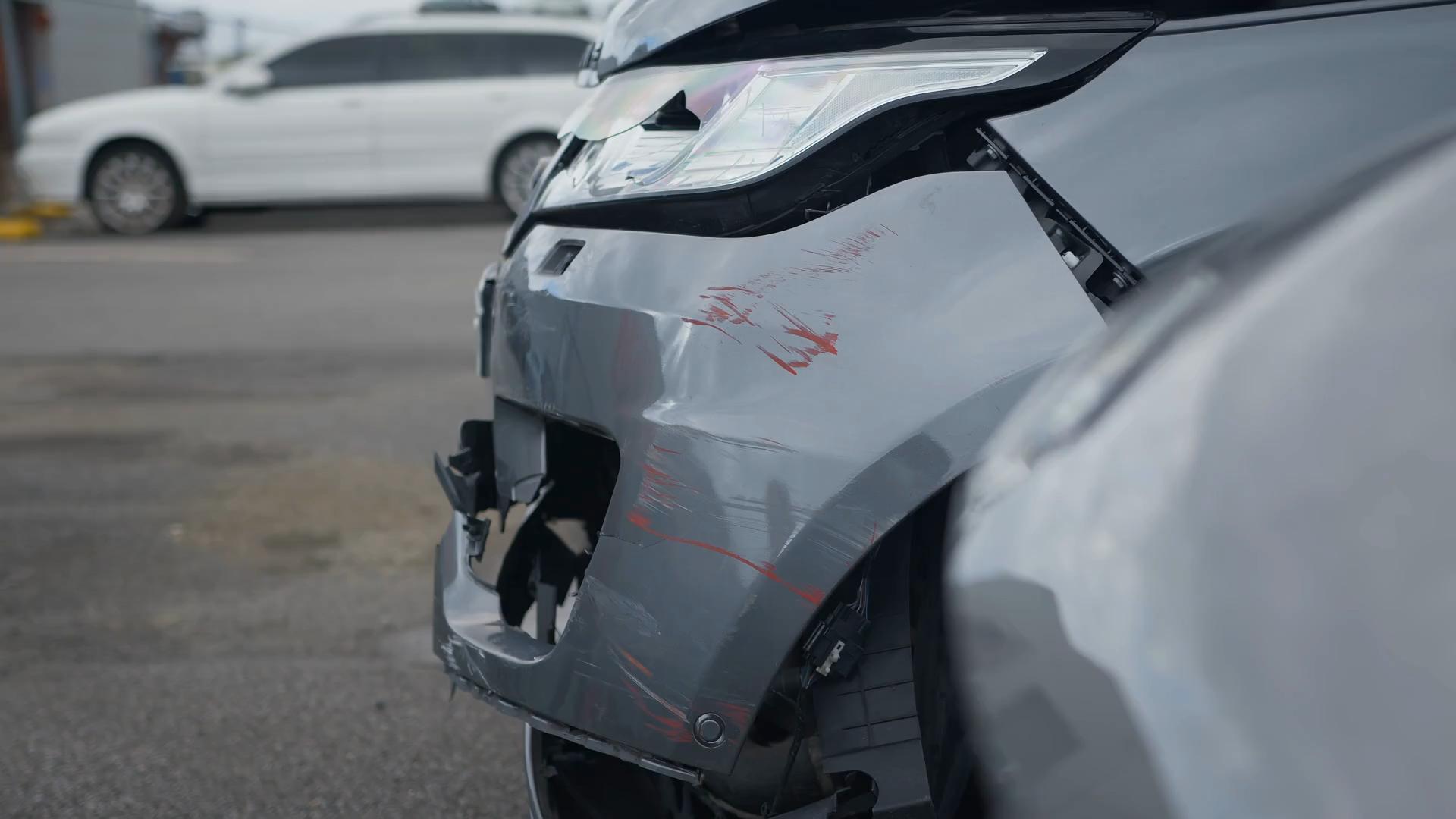 Collision Repair – Johnny's Auto Body